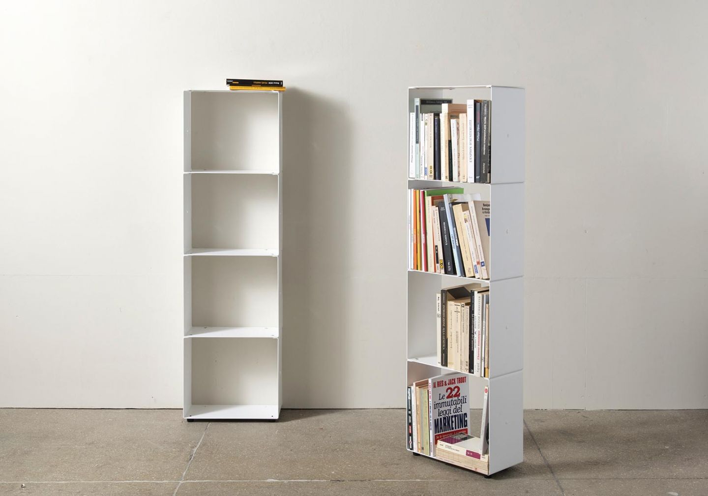 Narrow Bookcase W30 H100 D15 cm - 4 shelves