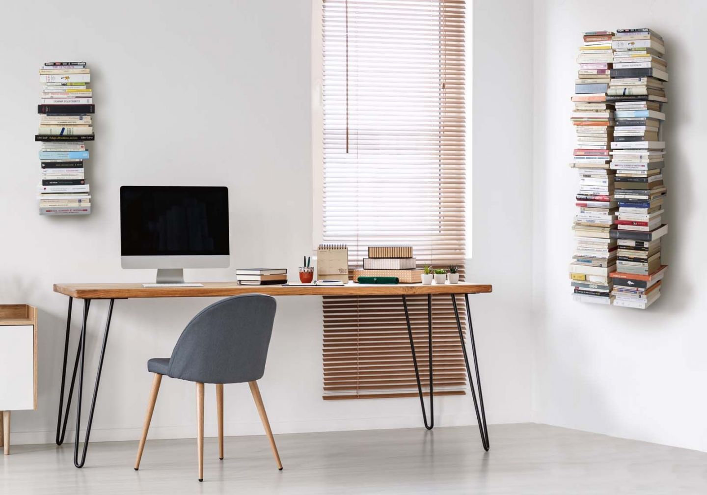 Vertical Floating Shelf 60 cm